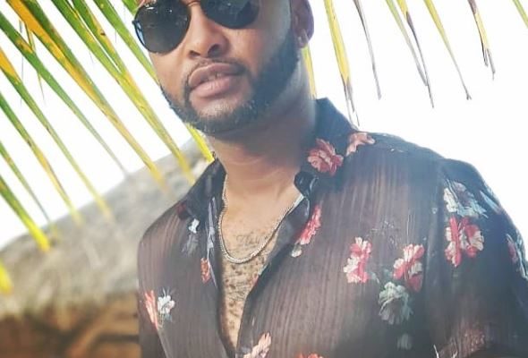 Vusi Nova - Vusi Nova -