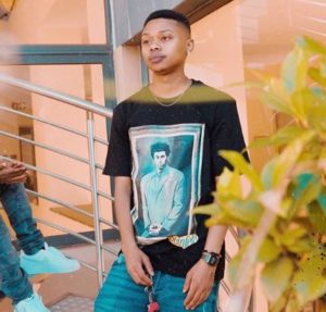 Watch: A-Reece' new hair cut|Hit or Miss? | Fakaza News