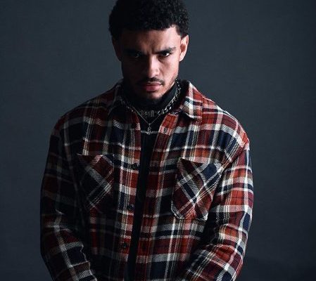 Shane Eagle is officially part of the Hunters SA family | Fakaza News