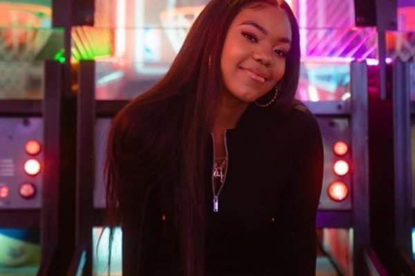 Elaine signs to Columbia Records, joins Beyonce & Adele | Fakaza News