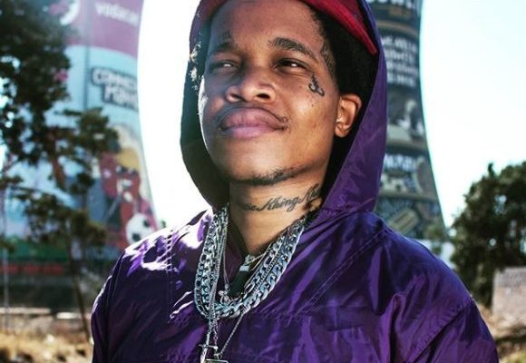 Rapper Saudi gets mushy with girlfriend in new video | Fakaza News