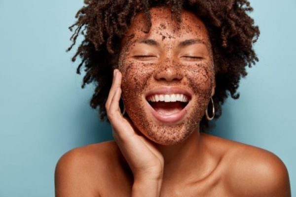 7 things that happen to your skin when you don't exfoliate regularly ...