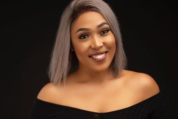 Simphiwe reveals the sad part about being a public figure | Fakaza News