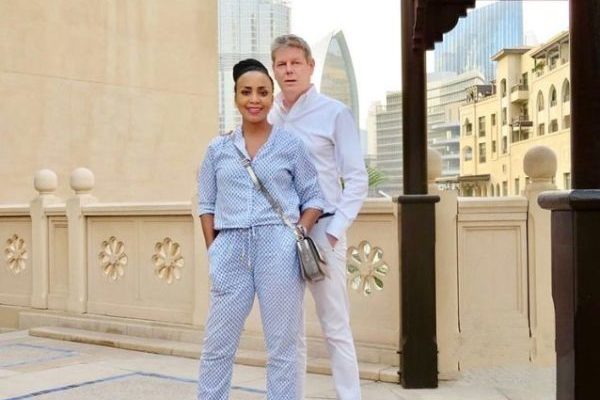 Carol Bouwer celebrate 22nd wedding anniversary with husband, Edward ...