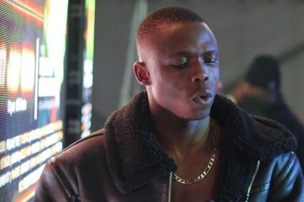 Toss introduces new dance challenge for his song, "Tetemisa" (Video ...