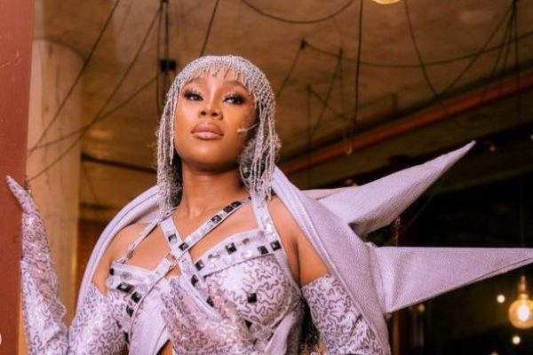 Bontle Modiselle shows off her new tattoo | Fakaza News