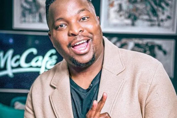 Ofentse Mwase celebrates 1 million followers with a brand new house ...