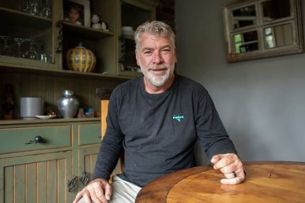 "From ICU to CCU," Actor David Rees needs more donations after fans ...