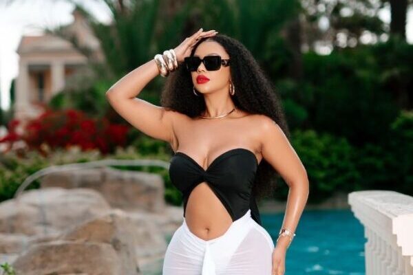 Mihlali Ndamase shows off her stunning body while on vacation in Monaco (Video) | Fakaza News